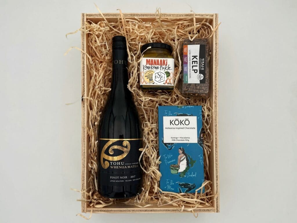 Kai Māori Food Gift Box With Products Made In Aotearoa